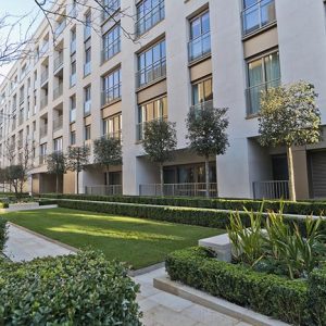 Ebury Square - Ruddy